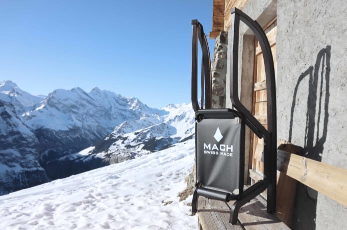 BLACK HAWK -The world’s fastest sled | Indiegogo