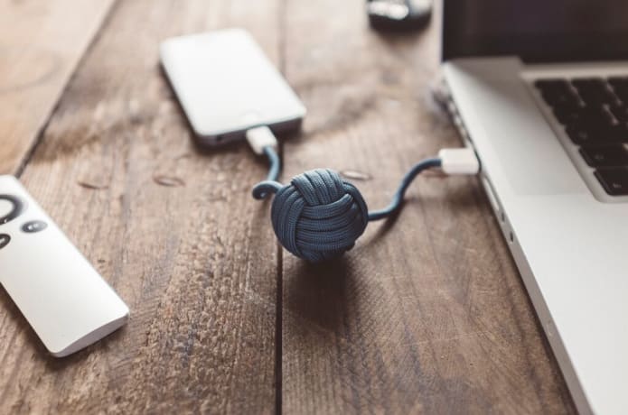 BOLD Knot: Power Bank-Charger-Cable on a Keychain | Indiegogo