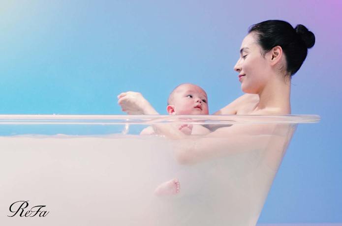 ReFa FINE BUBBLE S: New Revolutionary Shower Head | Indiegogo