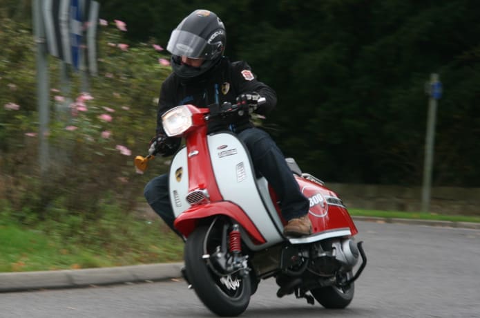 Scomadi 300cc Scooter - An Iconic Modern Classic | Indiegogo