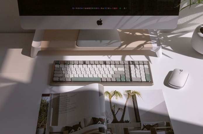 AZIO Cascade 98 Full Size Mechanical Keyboard | Indiegogo