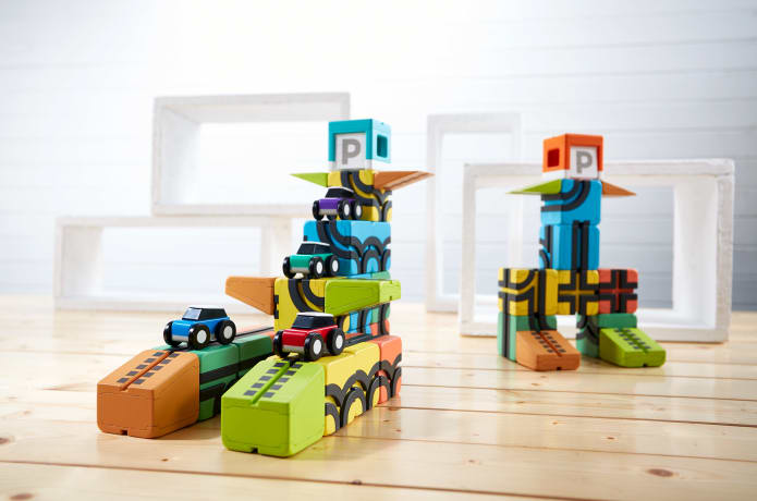 Qbi Toy- Magnetic Modular Block Toys | Indiegogo