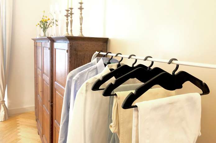 COMPACT HANGER: World's most space saving hanger | Indiegogo