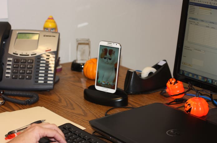 Uni Charge-Universal Smart Device Charging Station | Indiegogo