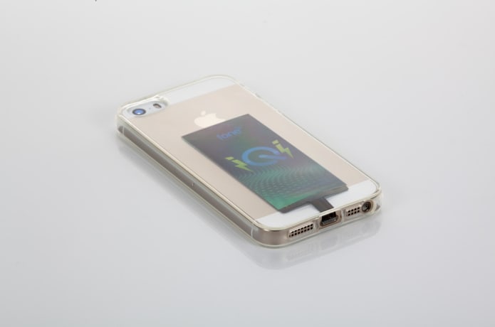 iQi Mobile - Seamless Wireless Charging For iPhone | Indiegogo
