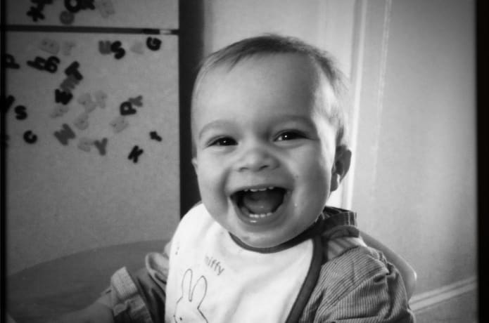 Spuni: a revolutionary first spoon for infants | Indiegogo