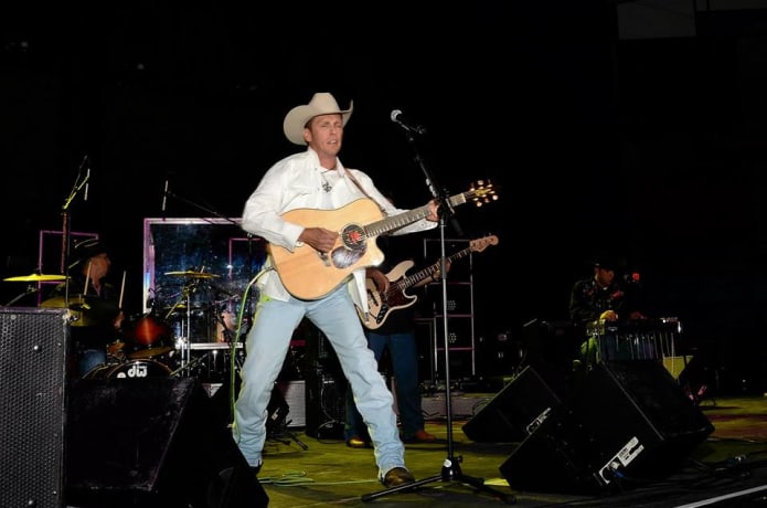 Bryan Fontenot new album and tour | Indiegogo