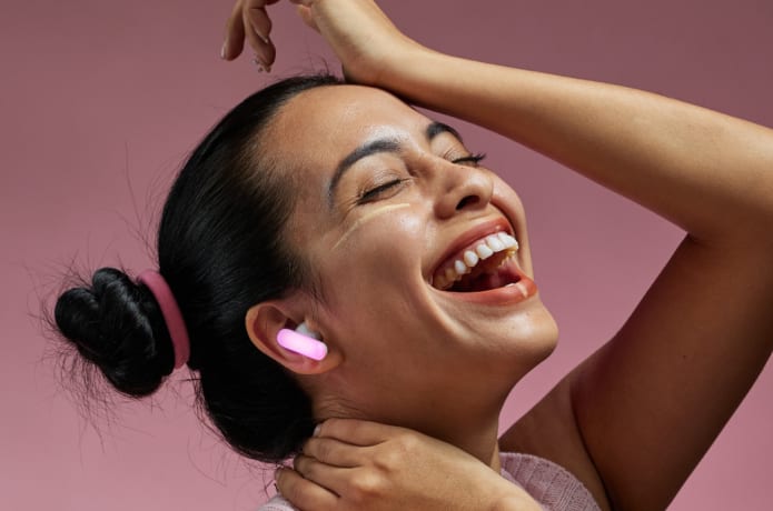 GPods:The World's First Earbuds With Light Control | Indiegogo