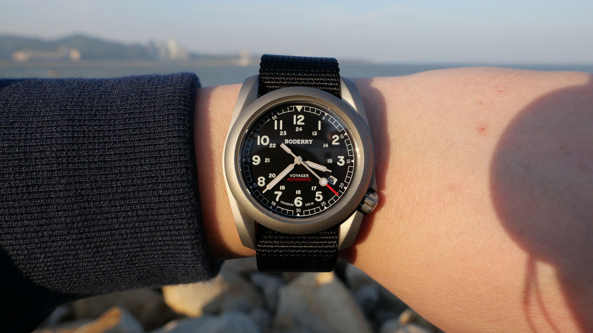 Affordable Titanium Automatic Field Watch- BODERRY | Indiegogo